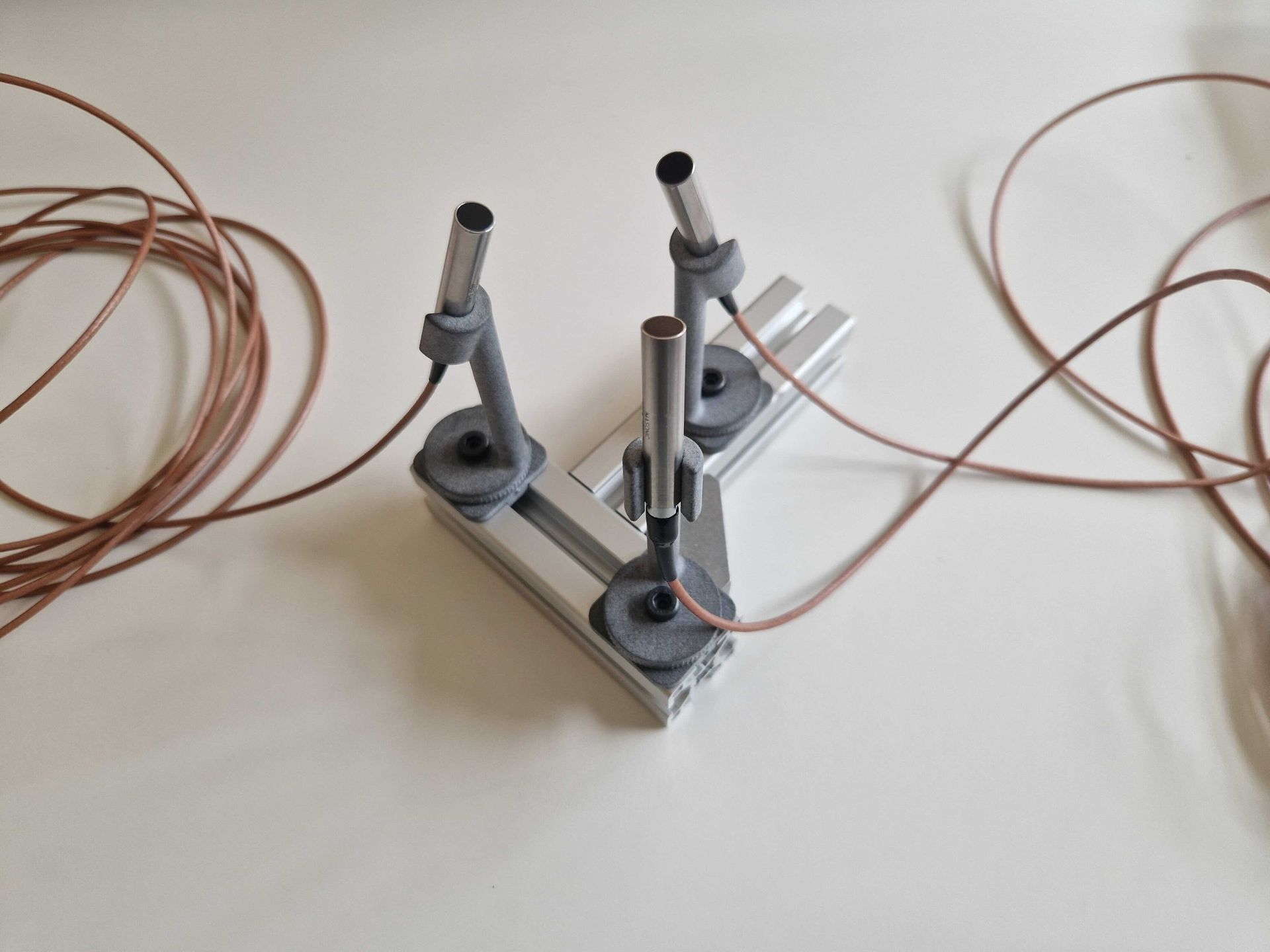 Transducer’s holders | Met-Flow - Ultrasonic Velocity Profiling